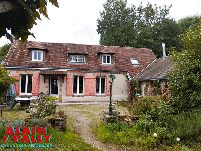 Maison à vendre - Cloyes-sur-le-Loir - 5 pièces - 3 chambres