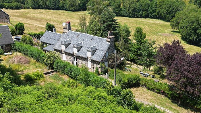 Maison 6 pièces à vendre - Anglards-de-Salers