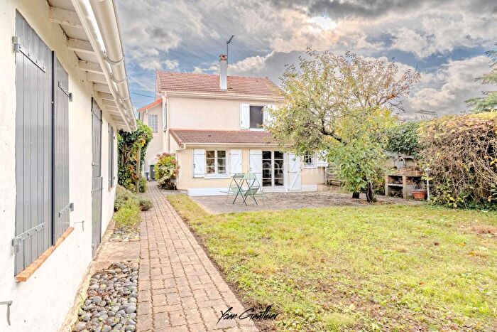 Maison à vendre - Saint-Germain-lès-Arpajon - 6 pièces - 4 chambres