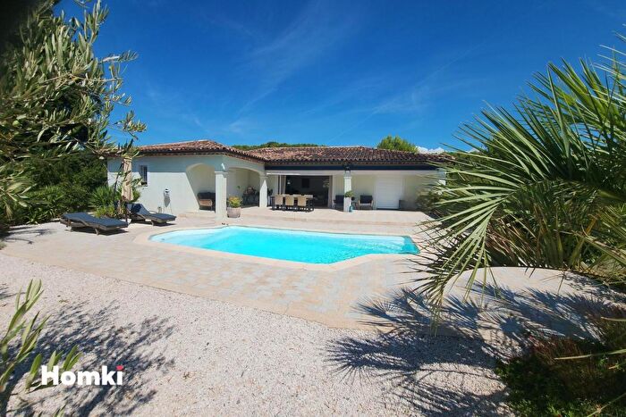 Maison à vendre - Le Muy - 4 pièces - 3 chambres