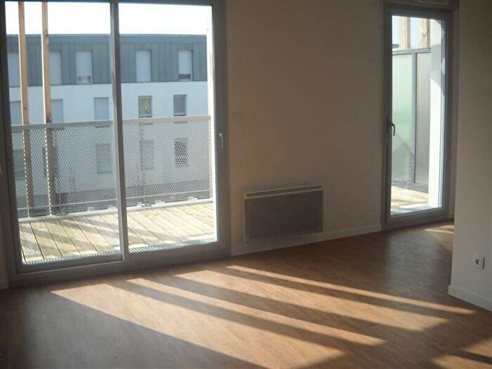 Appartement à louer - Bellevue-La Bougrière-La Gicquelière, Sainte-Luce-sur-Loire - 1 pièce