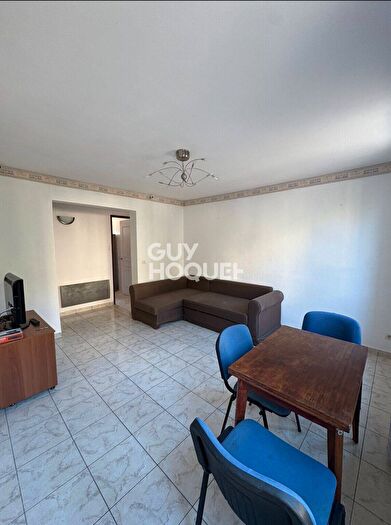 Appartement à louer - Sainte Marguerite, Marseille ème arrondissement - 4 pièces - 3 chambres