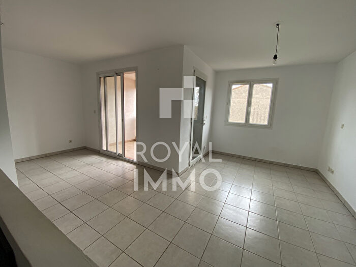 Appartement à vendre - Le Beausset - 3 pièces - 2 chambres