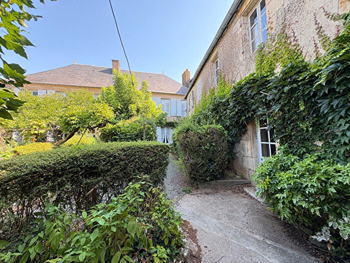 Maison à vendre - Melle - 12 pièces - 9 chambres