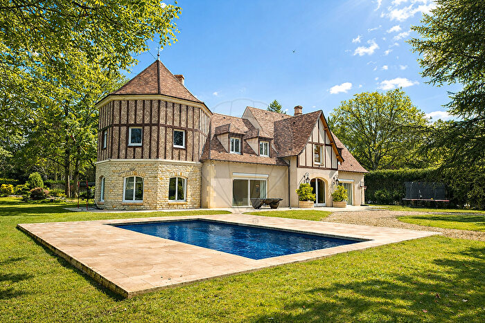 Maison à vendre - Chantilly - 11 pièces - 6 chambres