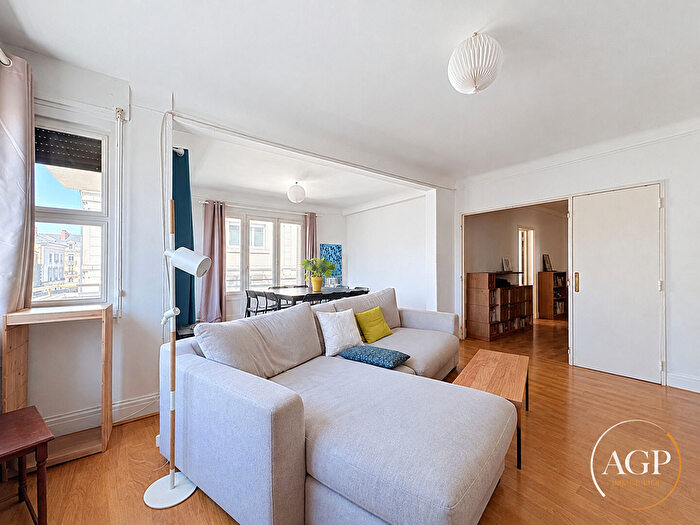 Orléans, Cathédrale, Jeanne d'Arc - Appartement 3 pièces à louer