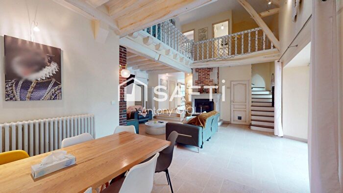 Maison à vendre - Sens, LAmande - 16 pièces - 7 chambres