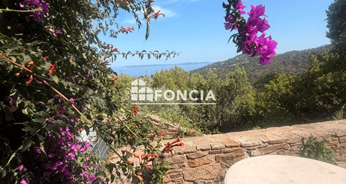 Maison 2 pièces à vendre à Bormes-les-Mimosas, La Favière, Le Gau, Cap-Bénet, Cabasson, Plages