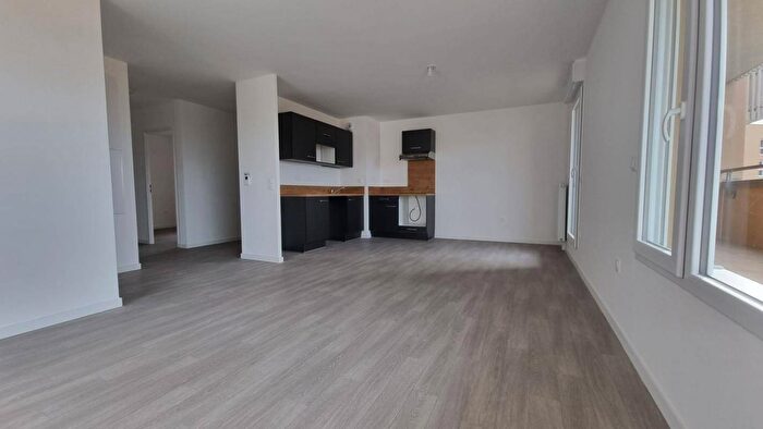 Appartement 4 pièces à louer à Secteur Périphérique, Fleury-sur-Orne