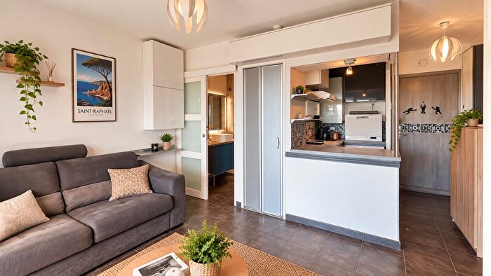 Appartement 1 pièce à Fréjus, Gallieni, à vendre