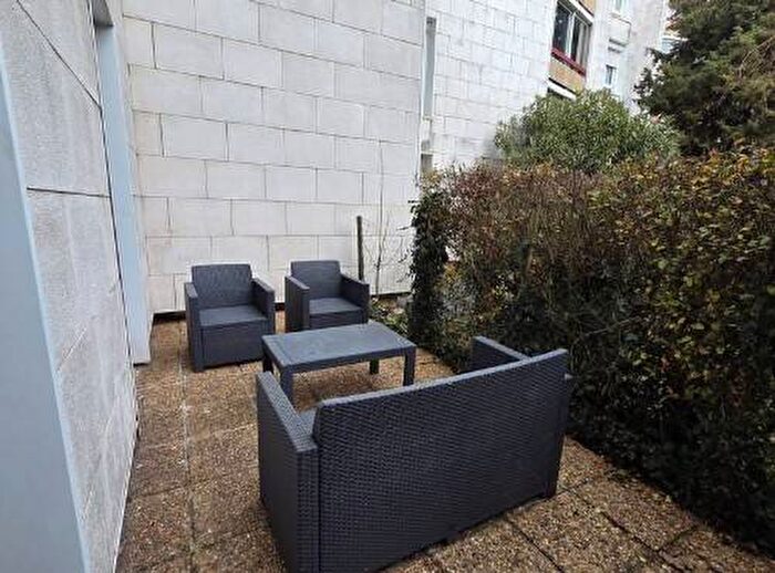 Appartement à louer - Cenon - 2 pièces - 1 chambre