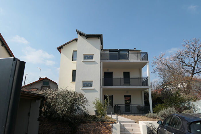 Appartement à louer - Clermont-Ferrand, Oradou - 4 pièces - 2 chambres