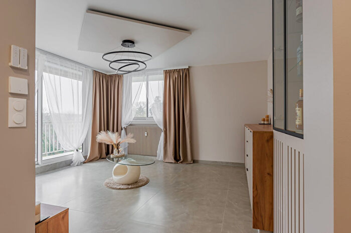 Appartement à vendre - Bourg-en-Bresse, Grande Reyssouze, Grand Challes - 4 pièces - 3 chambres