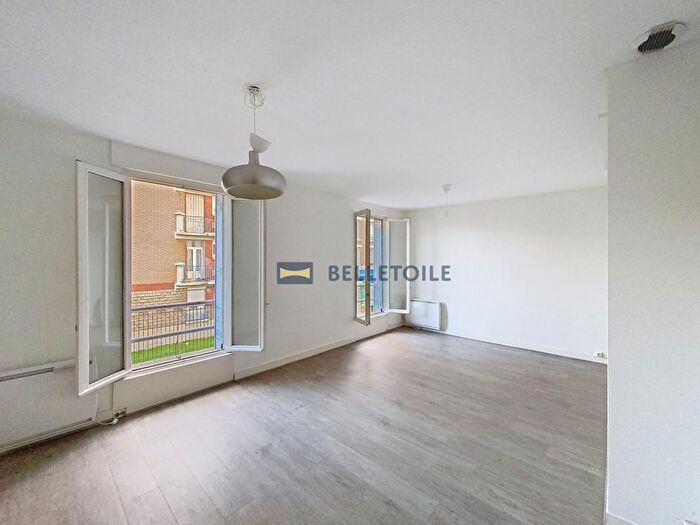 Appartement à louer - Alfortville, Mairie, Gare - 2 pièces - 1 chambre