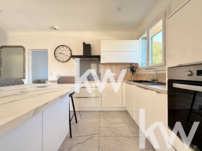 Maison à vendre - Cébazat - 4 pièces - 3 chambres