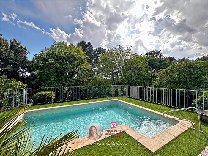 Maison 5 pièces à Trans-en-Provence, à vendre