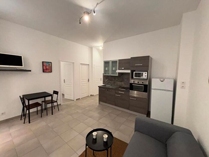 Appartement 2 pièces à Marseille 2ème, Grands Carmes, à louer