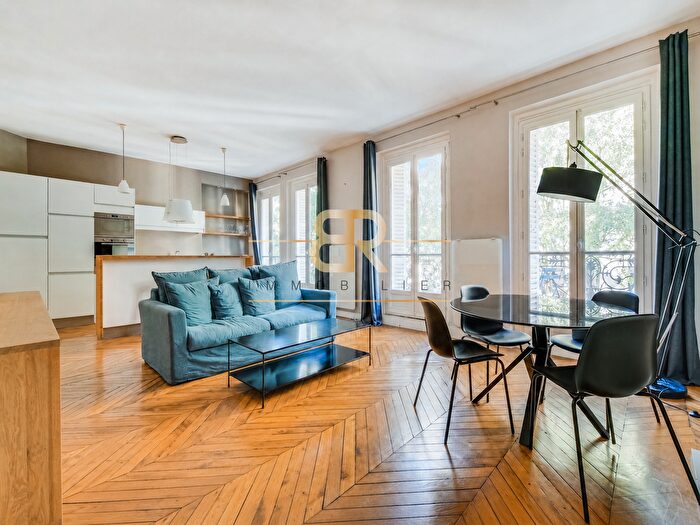 Paris 9ème, Lorette, Martyrs : Appartement 3 pièces à vendre