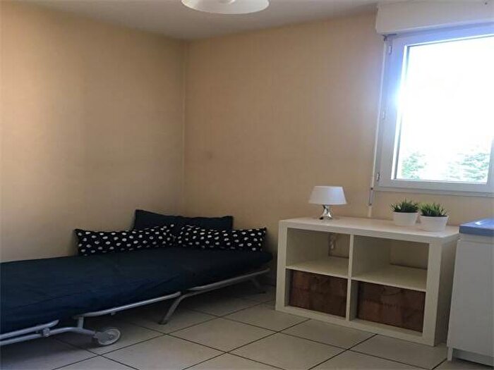 Appartement à louer - Le Roule-La Grande Vaure, La Talaudière - 1 pièce