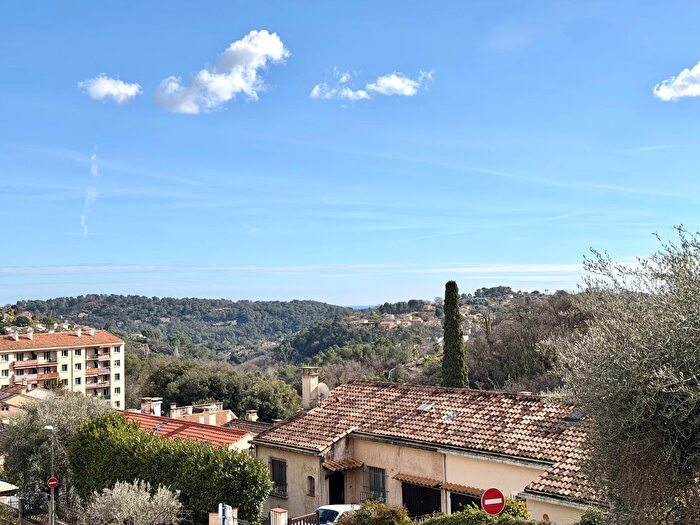 Appartement à vendre - Vence, Saint-Martin, Lubiane, Le Suve - 3 pièces - 2 chambres