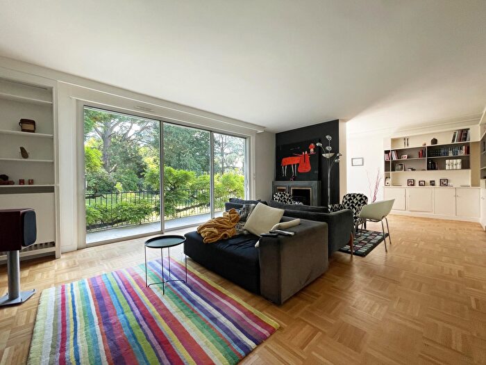Saint-Sébastien-sur-Loire, Est - Maison 8 pièces à vendre