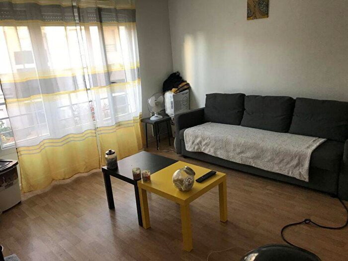 Appartement 1 pièce à Centre Ville, Corbeil-Essonnes, à louer