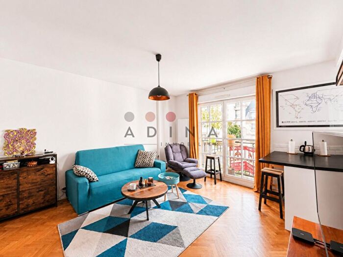 Appartement 2 pièces à Le Plessis-Robinson, Coeur de Ville, à vendre