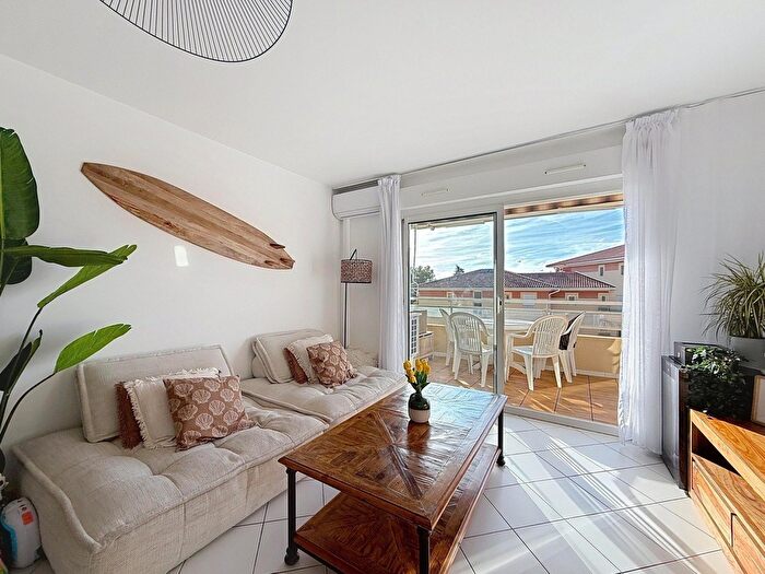 Appartement à vendre - Saint-Raphaël, Boulouris - 2 pièces - 1 chambre