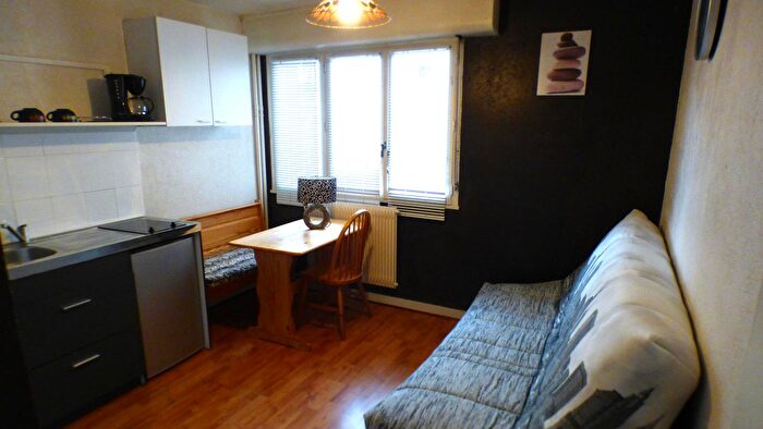 Appartement 1 pièce à Clermont-Ferrand, Oradou, à louer