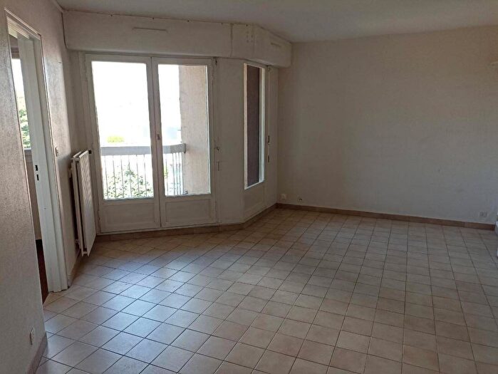 Appartement 1 pièce à louer à Centre Ville-Isambard, Évreux