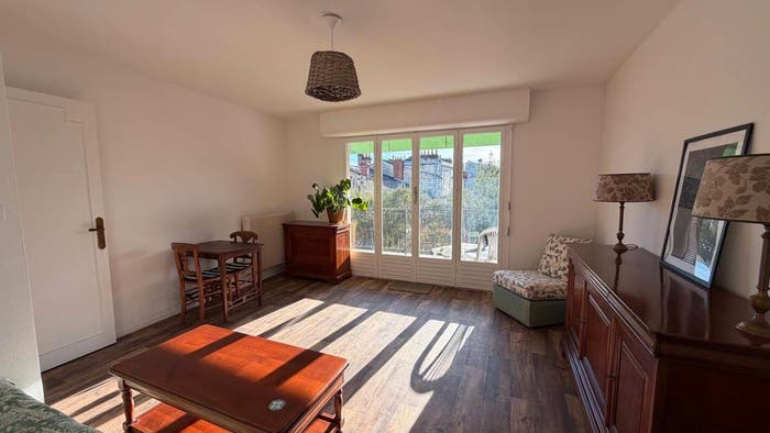 Centre ville, Bordeaux : Appartement 2 pièces à louer