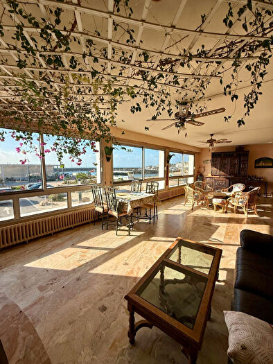 Appartement à vendre - Quiberon, Centre-ville, Grande Plage, Port Maria, Goviro, Kervozès - 5 pièces - 4 chambres