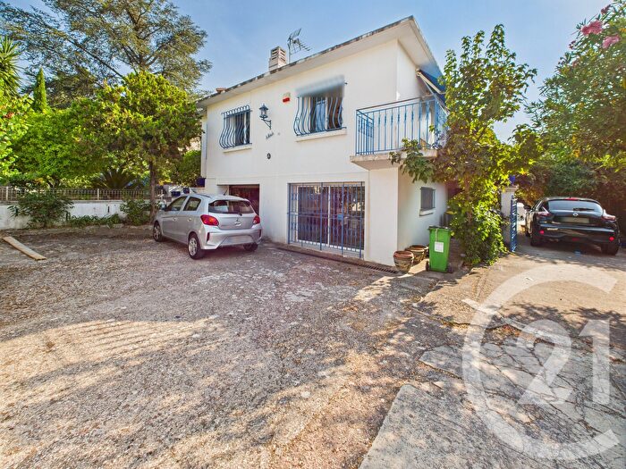 Maison à vendre - Toulon, Sainte-Musse - 8 pièces - 6 chambres