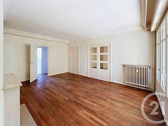 Châlons-en-Champagne, Centre-ville : Appartement 2 pièces à louer