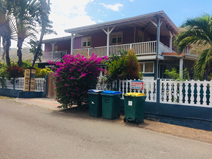 Appartement à vendre - Case-Pilote - 4 pièces - 3 chambres