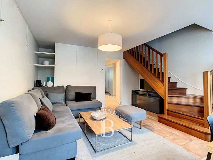 Appartement 2 pièces à Paris 10ème, Porte Saint-Martin, Paradis, à louer