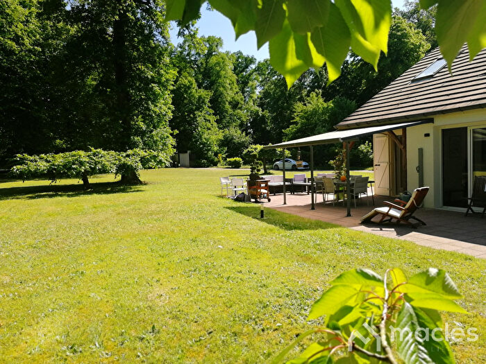 Maison à vendre - Chaumontel - 8 pièces - 5 chambres