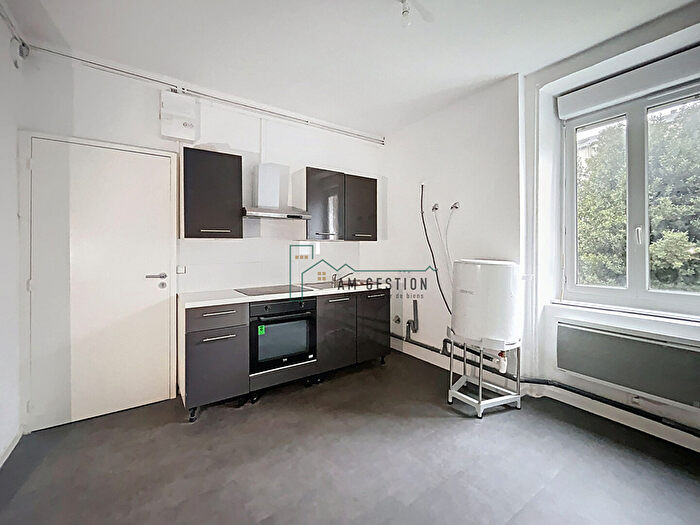 Appartement à louer - Limoges, Bénédictins, Montplaisir - 2 pièces - 1 chambre