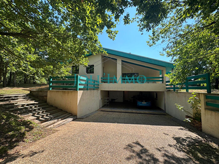 Maison à vendre - Peaugres - 10 pièces - 4 chambres