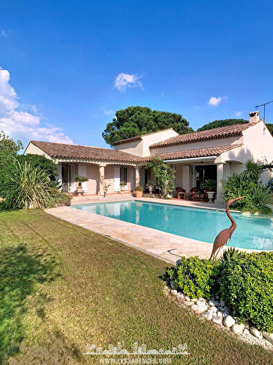 Maison à vendre - Cogolin, Argentière, Grenouille - 9 pièces - 6 chambres