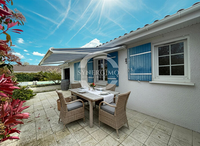 Maison à vendre - Mérignac, Centre-ville - 6 pièces - 3 chambres