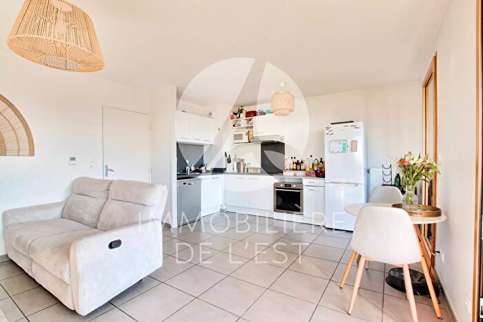 Appartement à vendre - Lyon e , Ménival, Battières, La Plaine - 2 pièces - 1 chambre