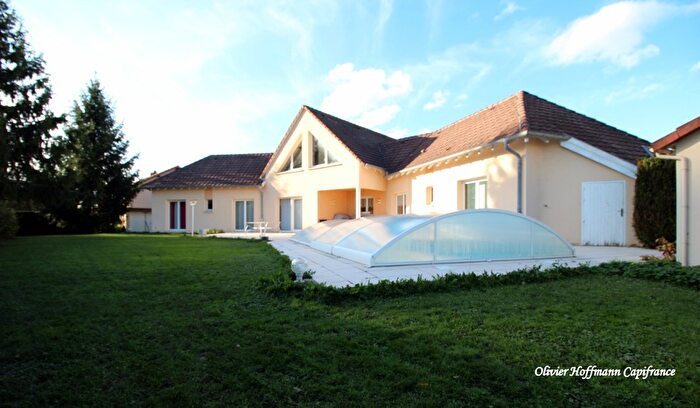 Maison à vendre - Réding - 9 pièces - 6 chambres