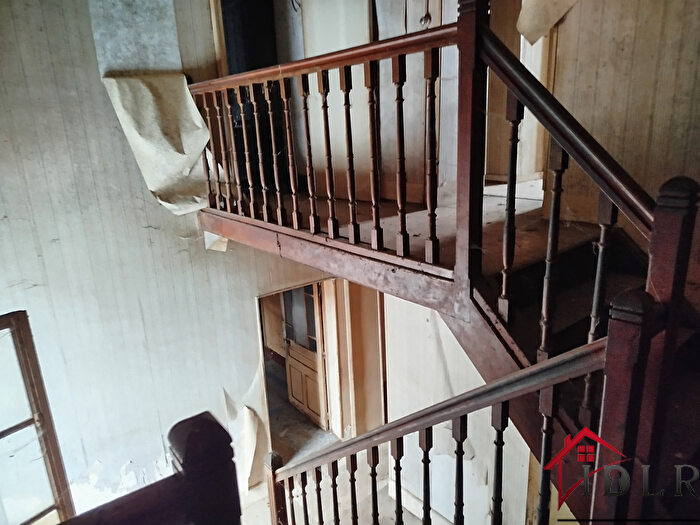 Maison à vendre - Chassigny - 6 pièces - 4 chambres