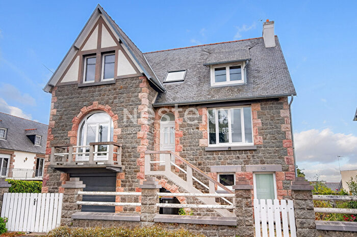 Maison 6 pièces à Plérin, Centre-ville, à vendre
