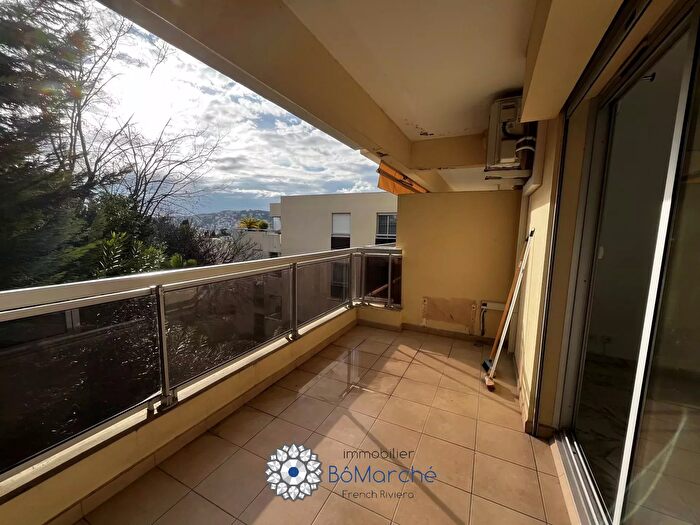 Appartement à louer - Nice, Valrose - 3 pièces - 2 chambres