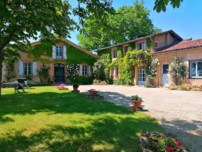 Maison 10 pièces à vendre - Seissan