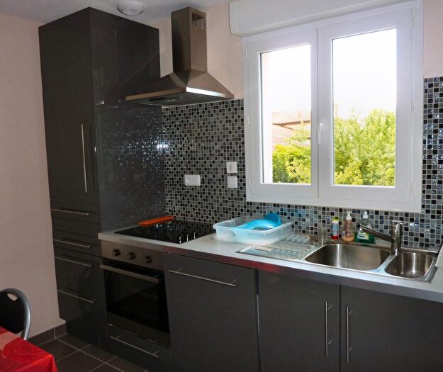 Maison 4 pièces à Saint-Romain-de-Popey, à louer
