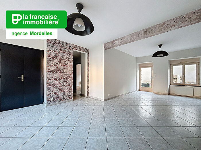 Appartement 3 pièces à Maxent, à louer