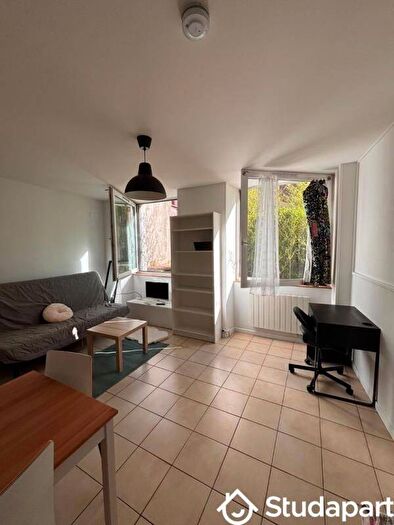 Crêt de Roc, Saint-Étienne - Appartement 1 pièce à louer